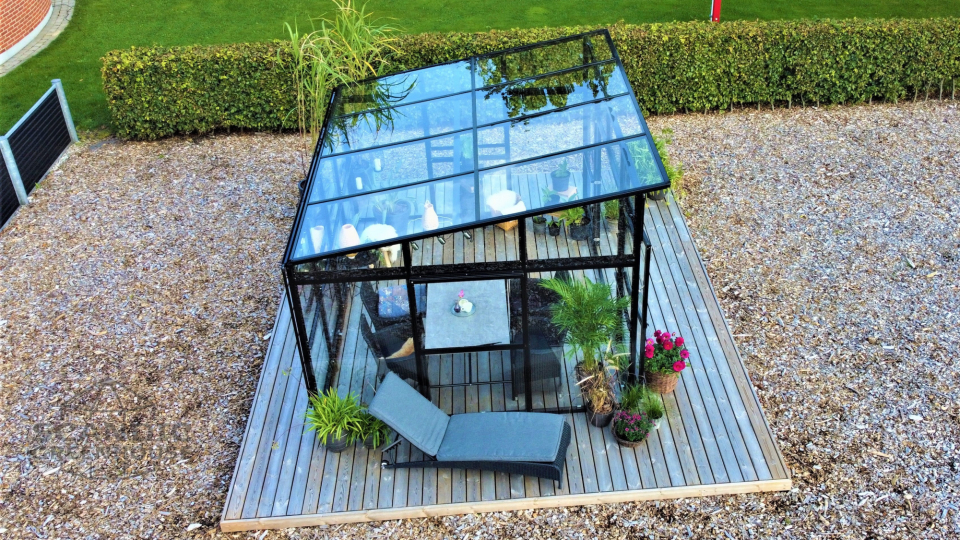 Scandic Modi 12,4 → Moderne og innovativ drivhus som ikke lige naboens..