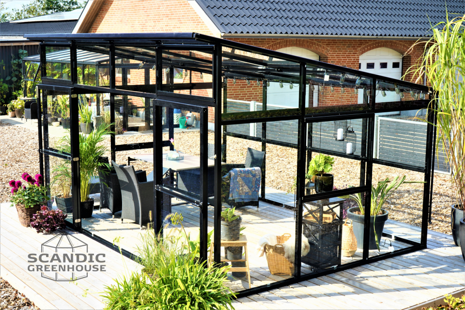 Scandic Modi 12,4 → Moderne og innovativ drivhus som ikke lige naboens..