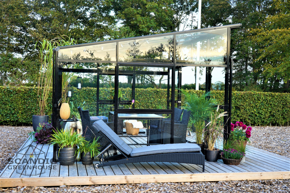 Scandic Modi 12,4 → Moderne og innovativ drivhus som ikke lige naboens..